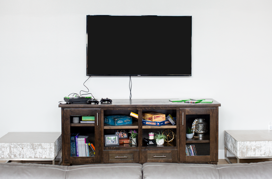 Xbox One S and Xbox One X Wall Mount | Licensed by Microsoft